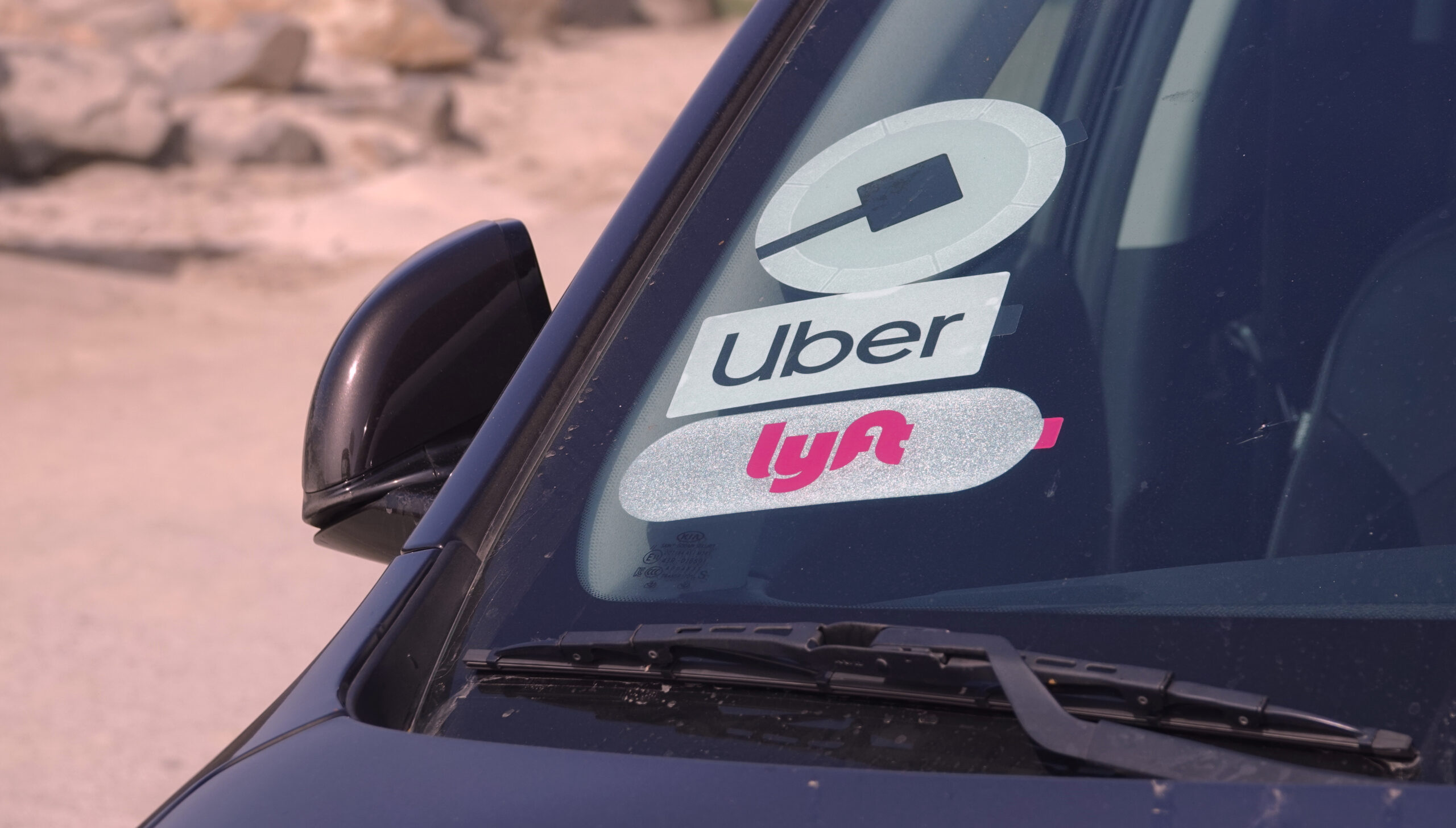Driver Requirements for Texas Uber and Lyft Drivers